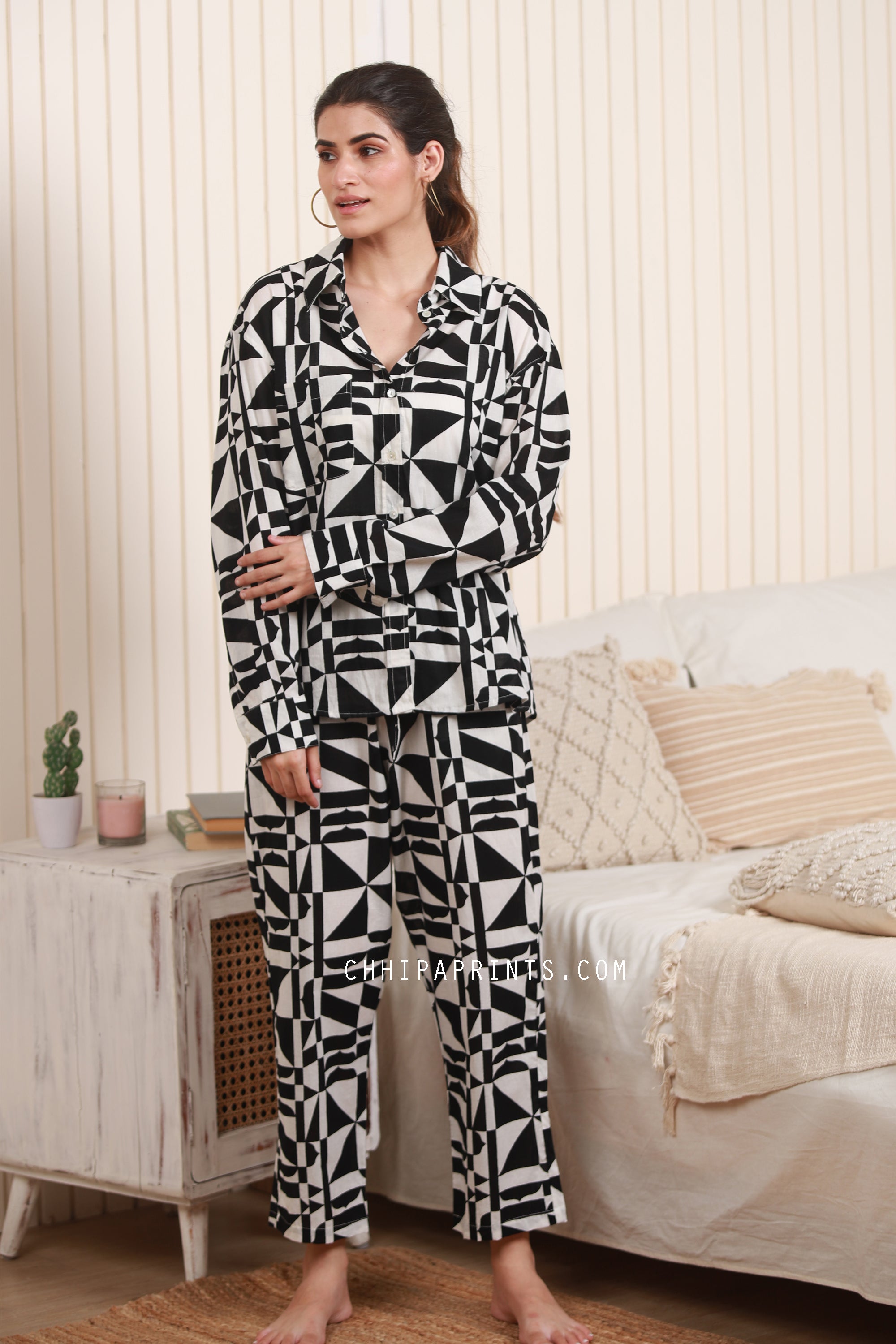 Cotton Modal Abstract Print Co Ord Set in Black – ChhipaPrints