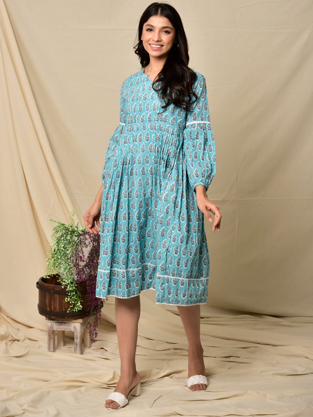 Cotton Buti Print Shell Tuck Layered Dress in Turquoise Blue – ChhipaPrints